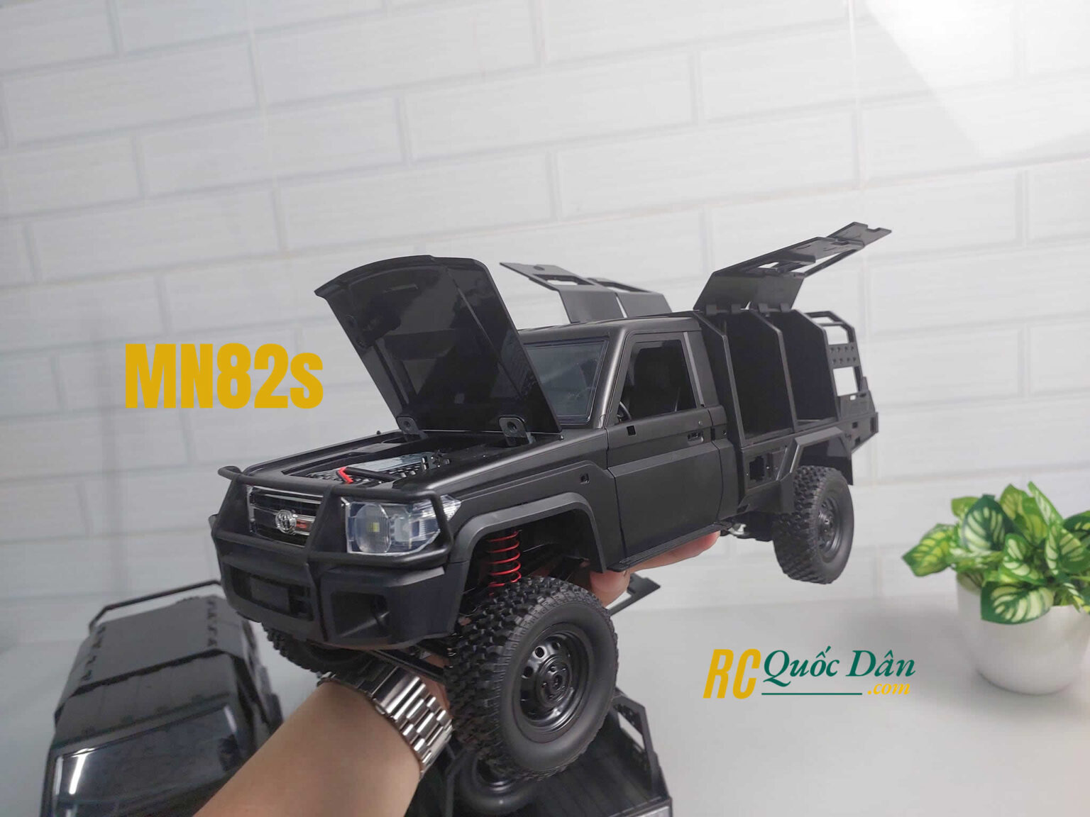 Xe điều khiển từ xa MN82s || Toyota Land Cruiser - LC79